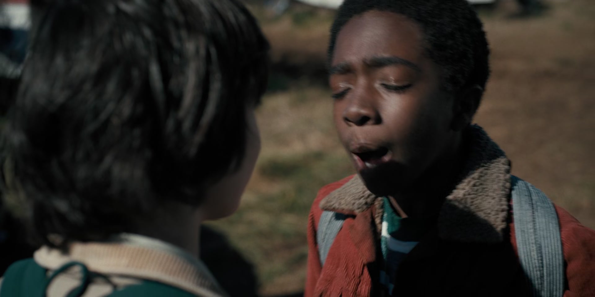 1.05 Chapter Five: The Flea and the Acrobat - 1x05 1332 - Netflix ...